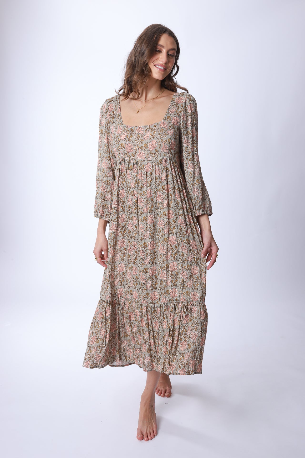 Belladonna Dress – Tree of Life