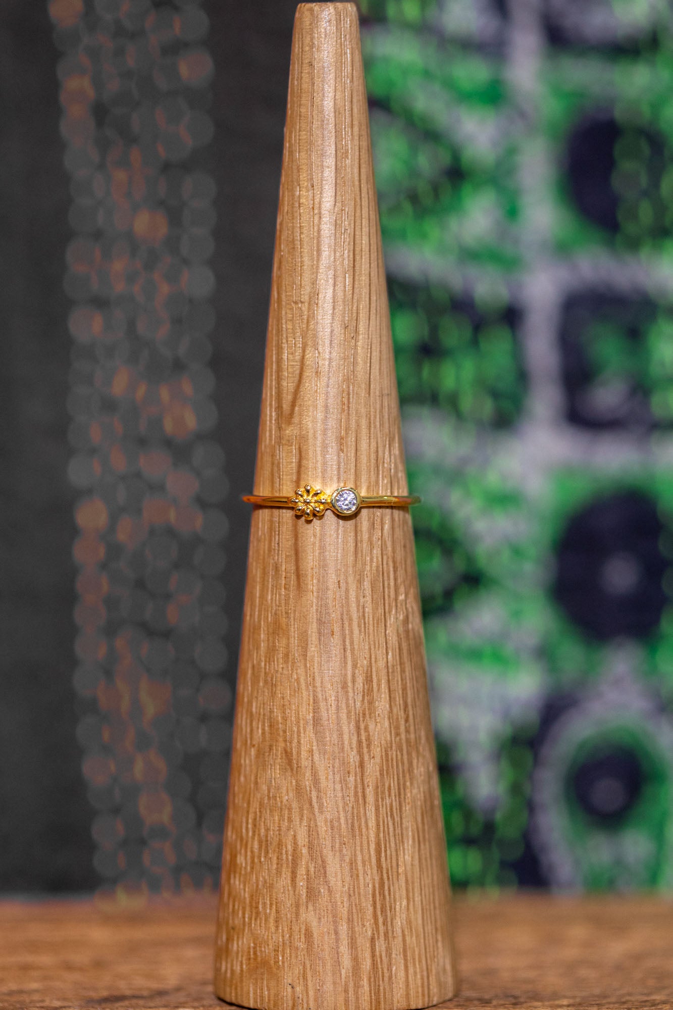Gold Flower Dot Ring – Tree of Life